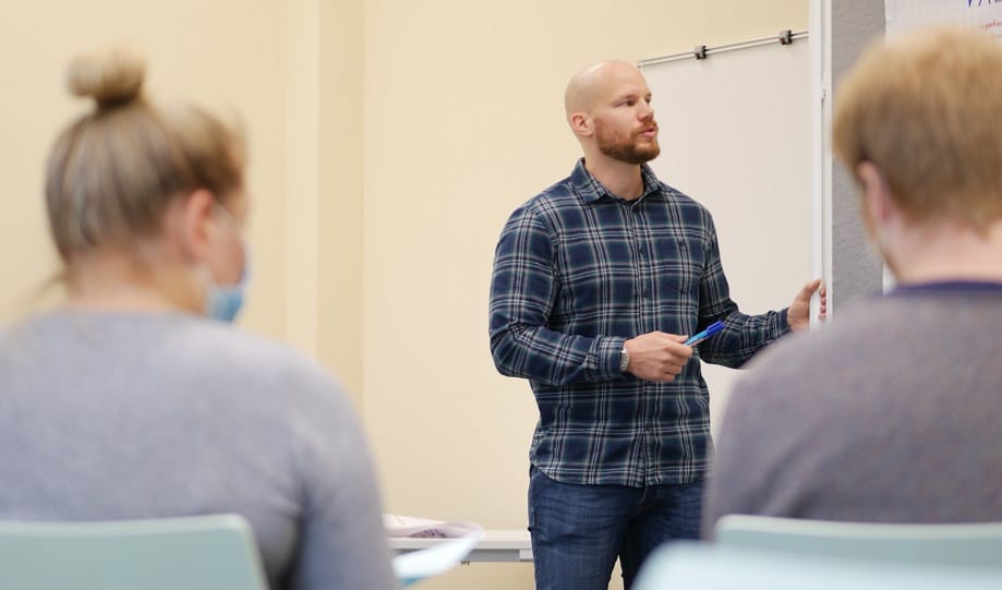 Guest Episode | Dr. Oliver Leis: Turning Pressure into Power: Stress ...